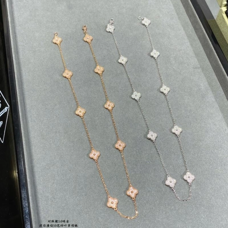 OEM Vca Necklaces