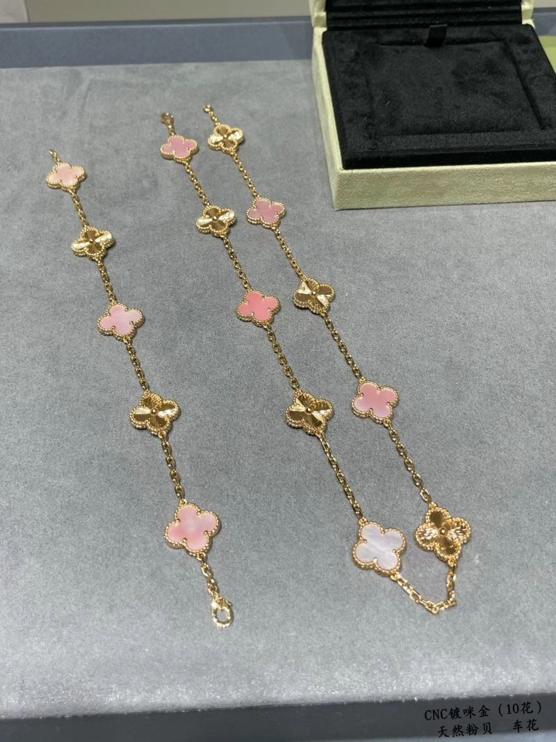 Bargain Vca Necklaces