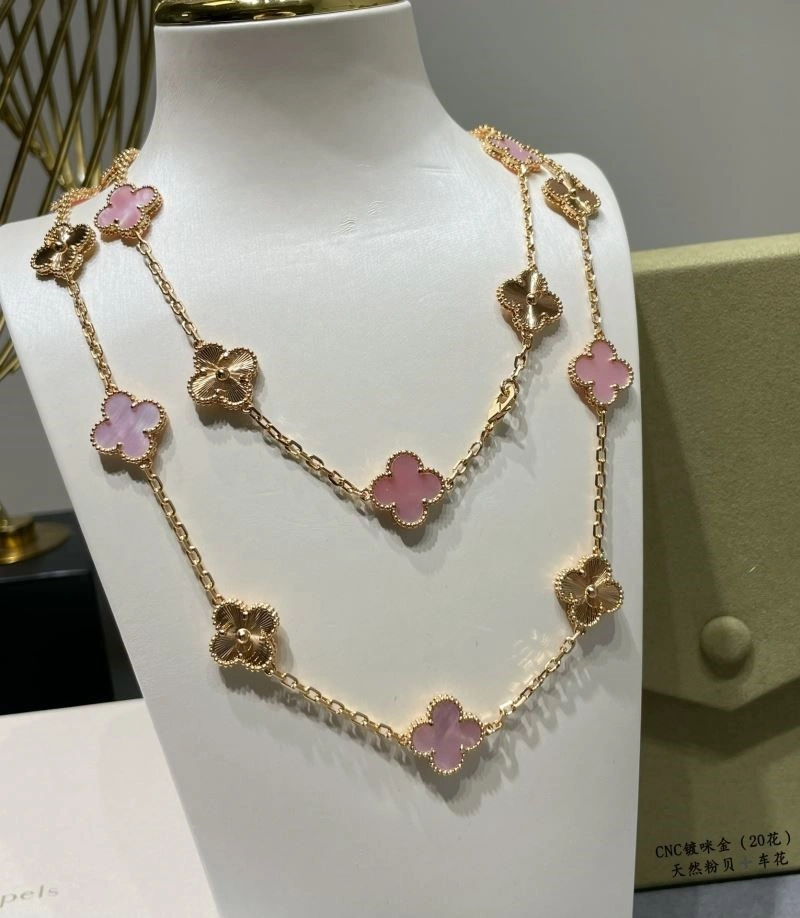 Value-priced Vca Necklaces