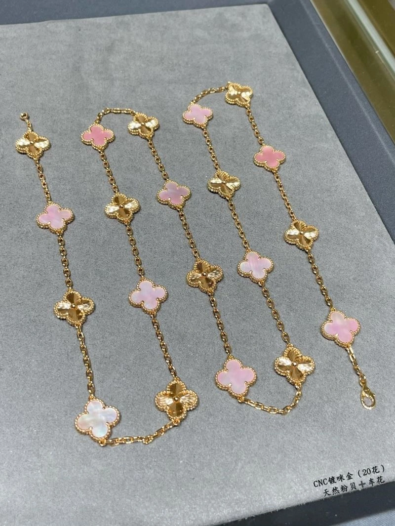 Value-priced Vca Necklaces