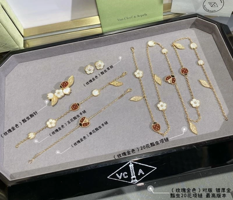 Value-priced Vca Necklaces