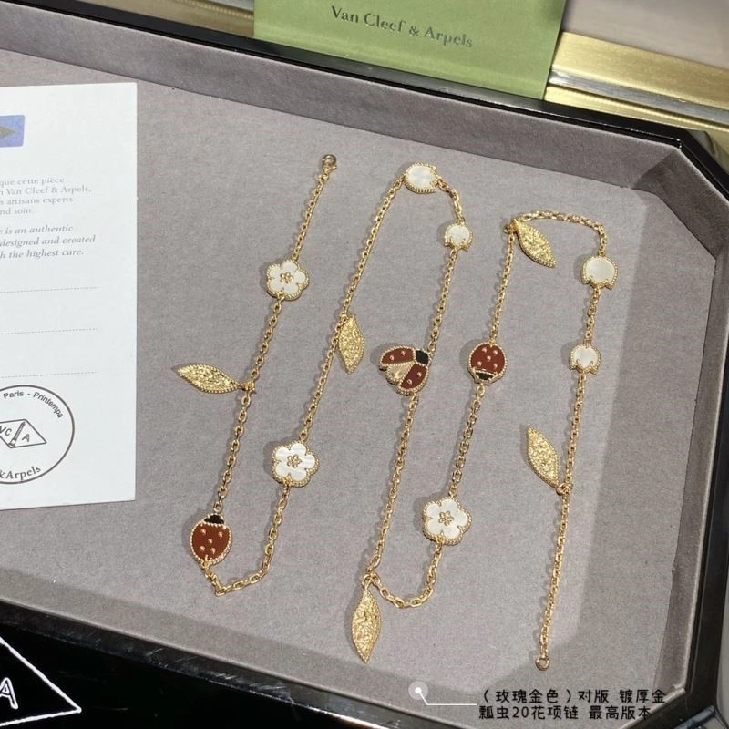 Value-priced Vca Necklaces