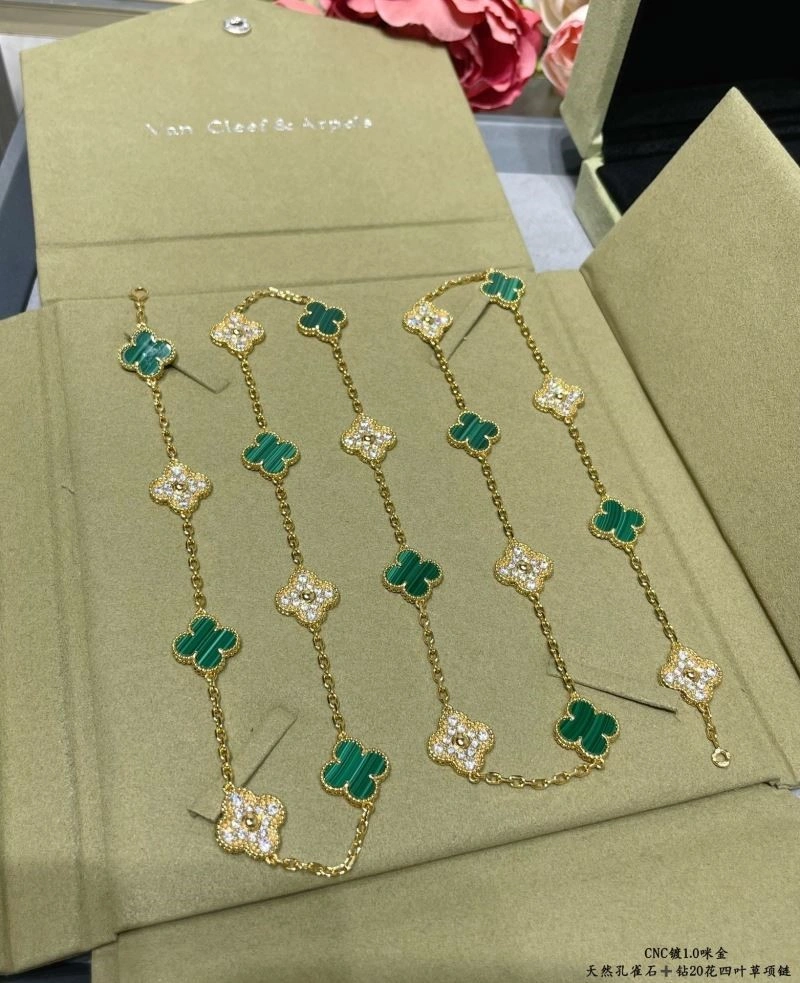 Budget-friendly Vca Necklaces