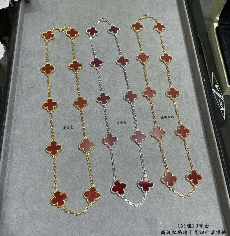Discounted Vca Necklaces