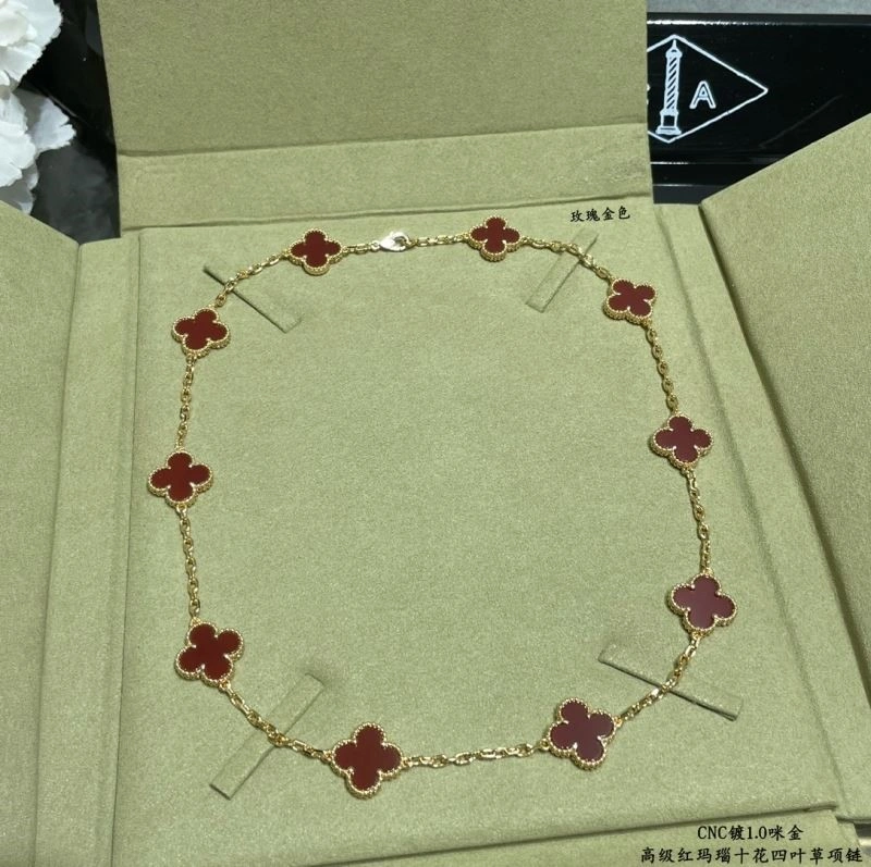 Discounted Vca Necklaces