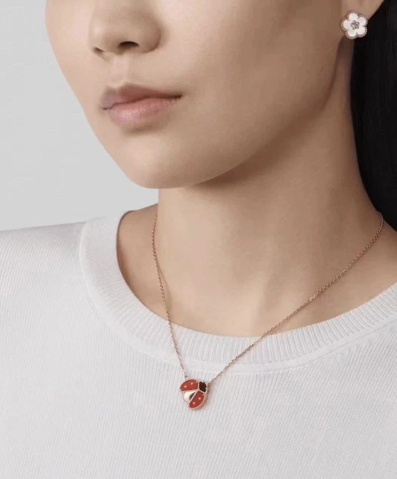 Vca Necklaces
