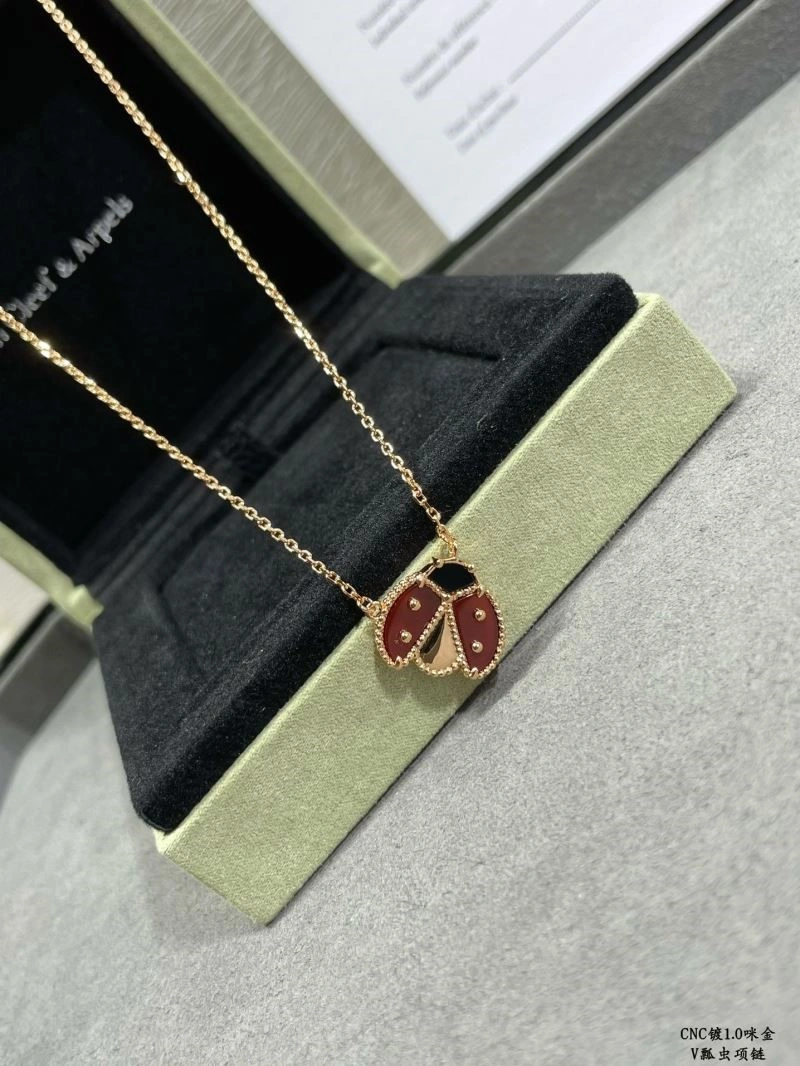 Top match Vca Necklaces