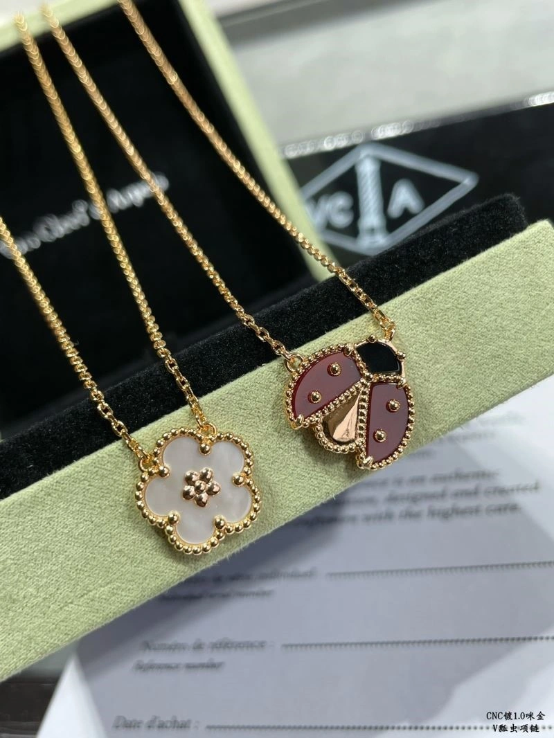 Top mirror Vca Necklaces
