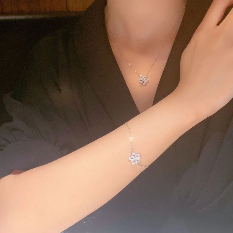 Authentic Vca Necklaces