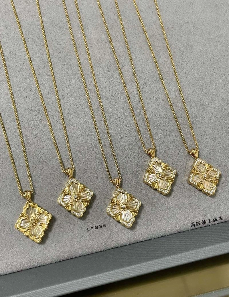 Original Vca Necklaces