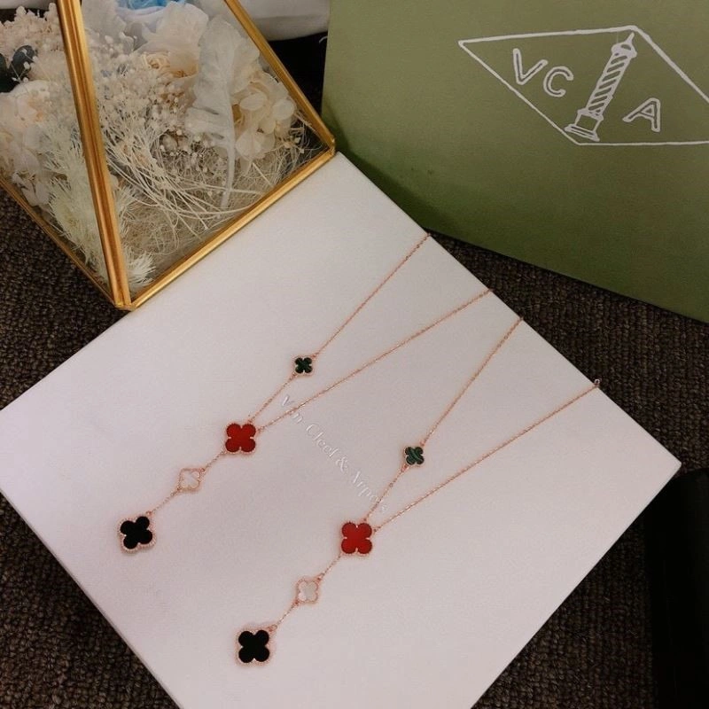 Cut-rate Vca Necklaces