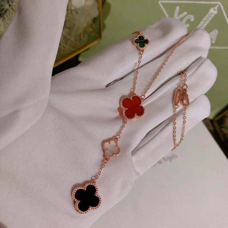 Cut-rate Vca Necklaces