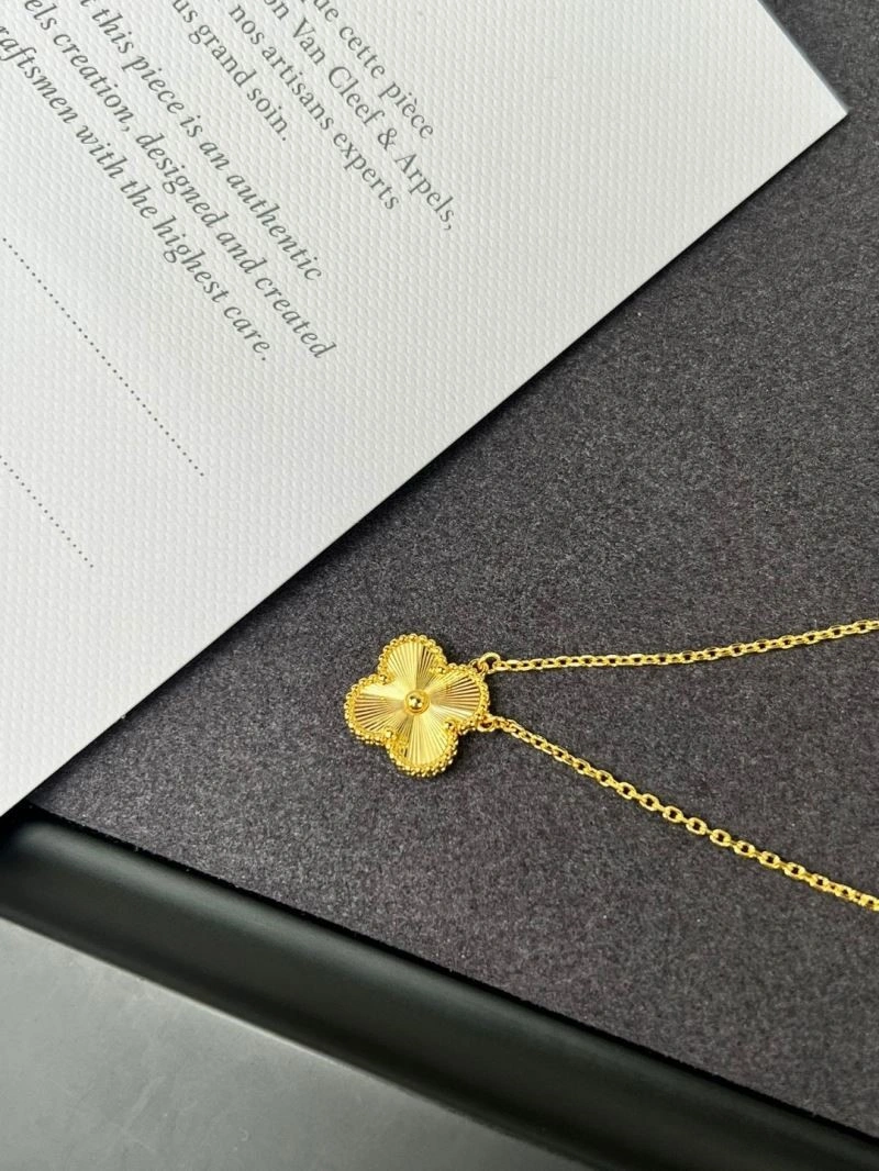 Brand-authenticated Vca Necklaces