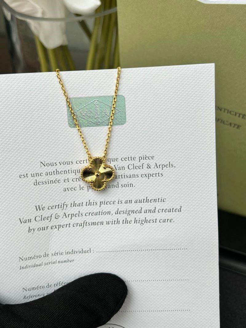 Brand-authenticated Vca Necklaces