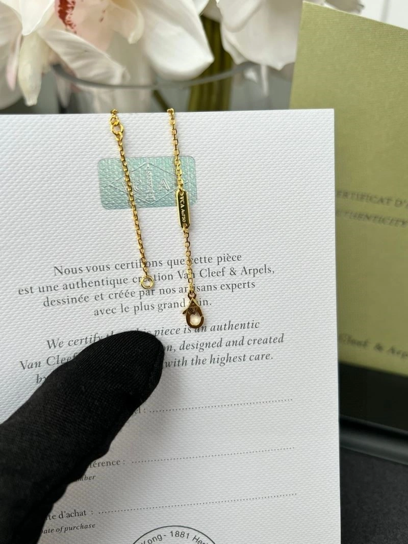 Mirror quality Vca Necklaces