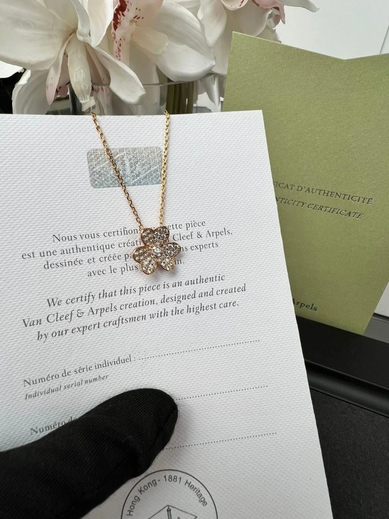 Value-priced Vca Necklaces