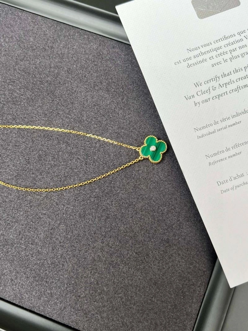 Top match Vca Necklaces