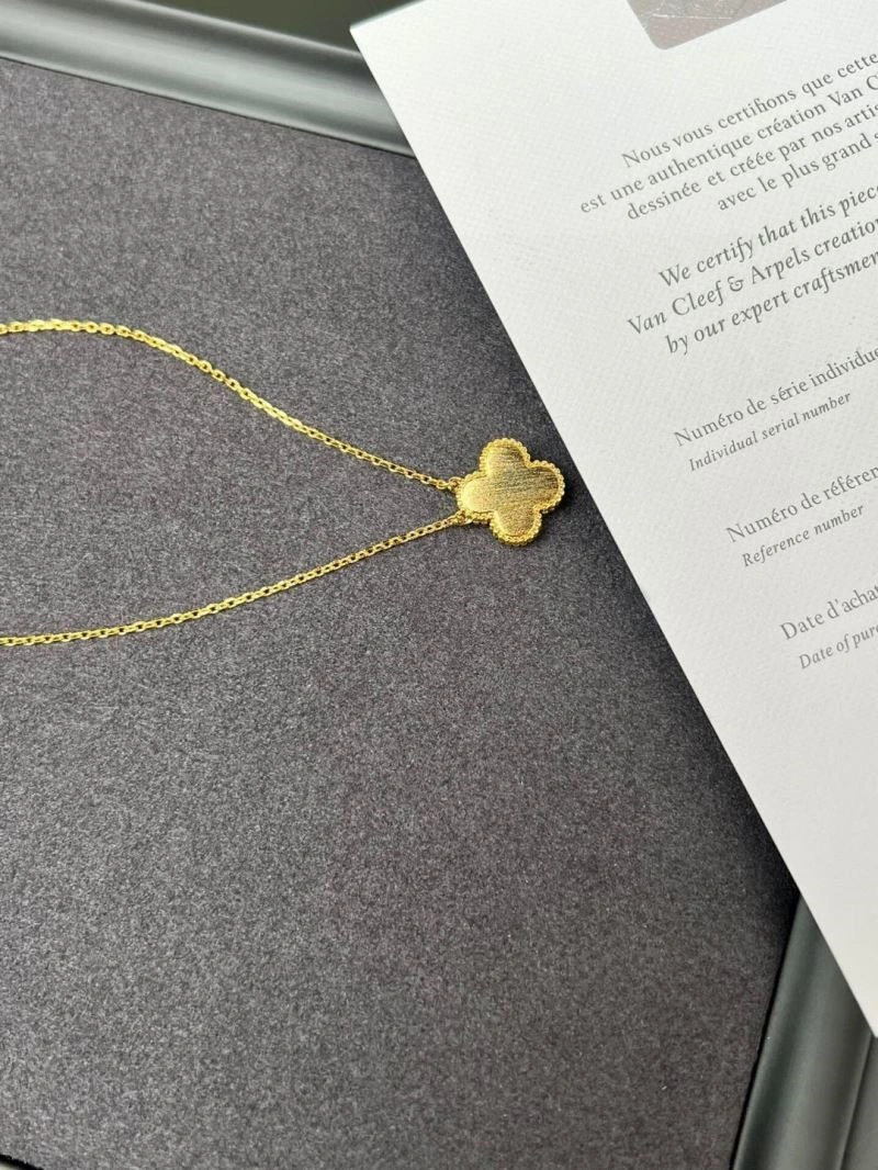 Top match Vca Necklaces