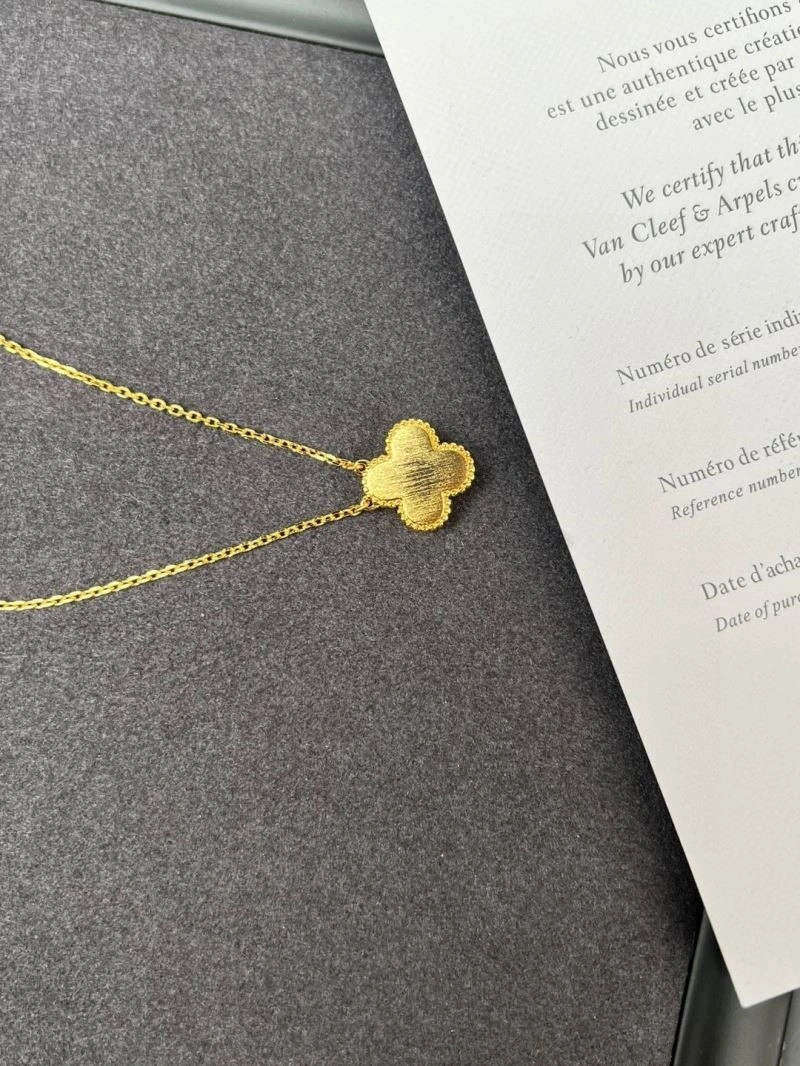 OEM Vca Necklaces