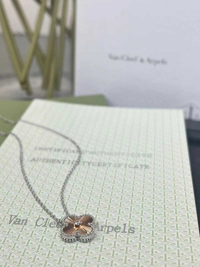 Perfect replica Vca Necklaces