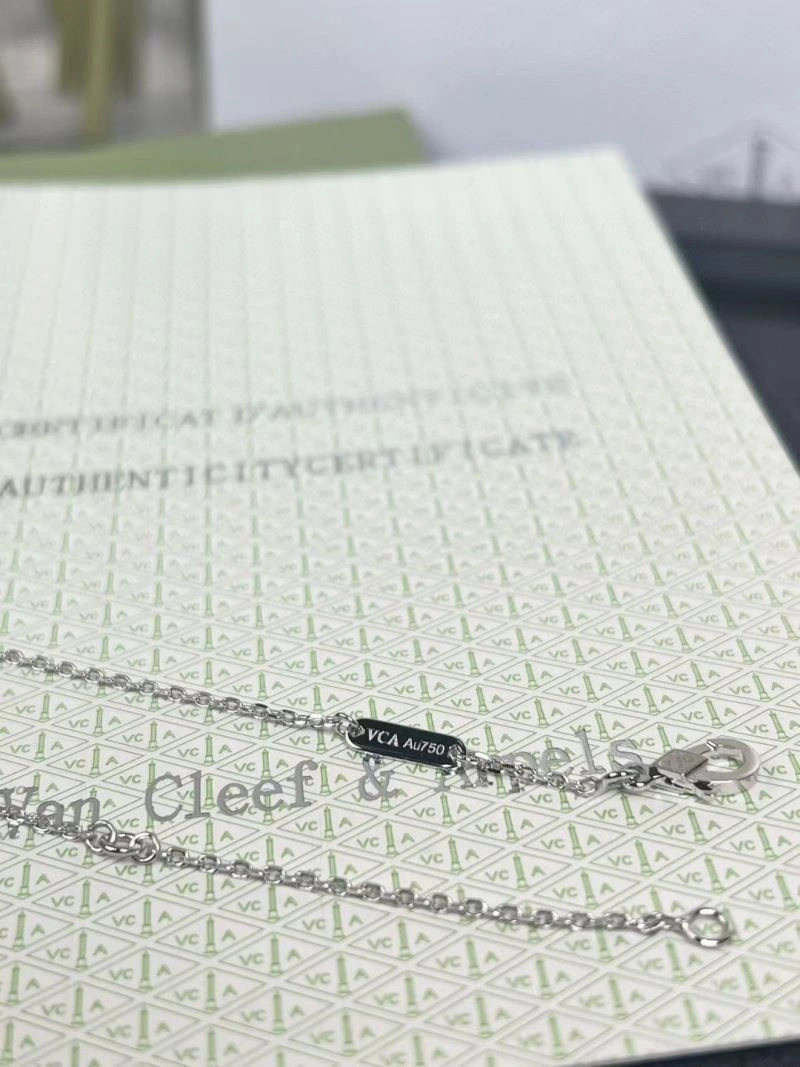 Perfect replica Vca Necklaces