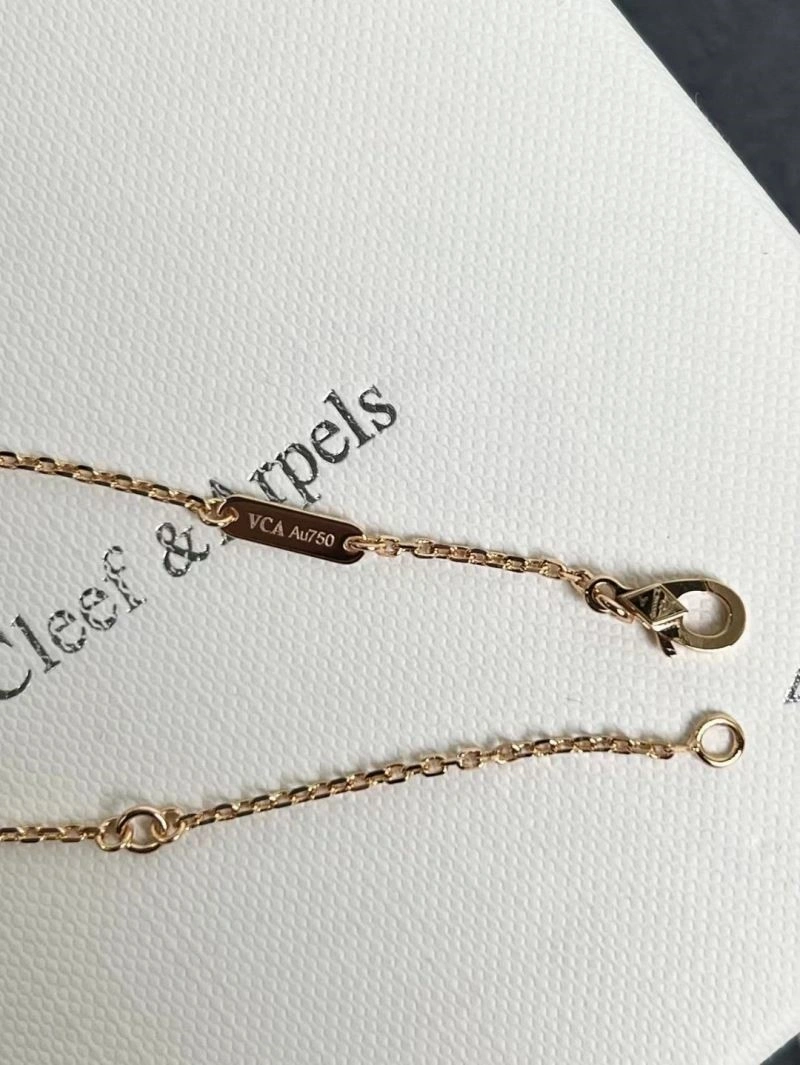 Original Vca Necklaces