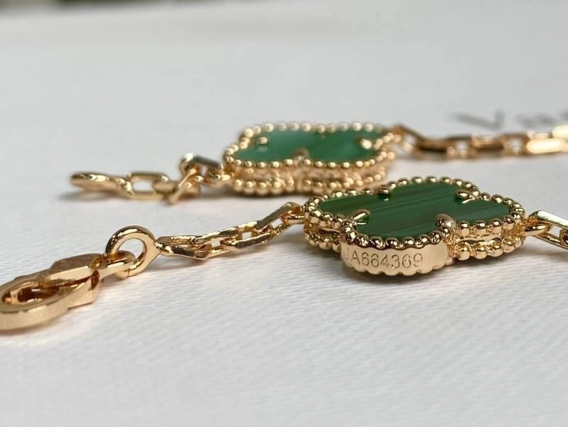 Affordable Vca Necklaces