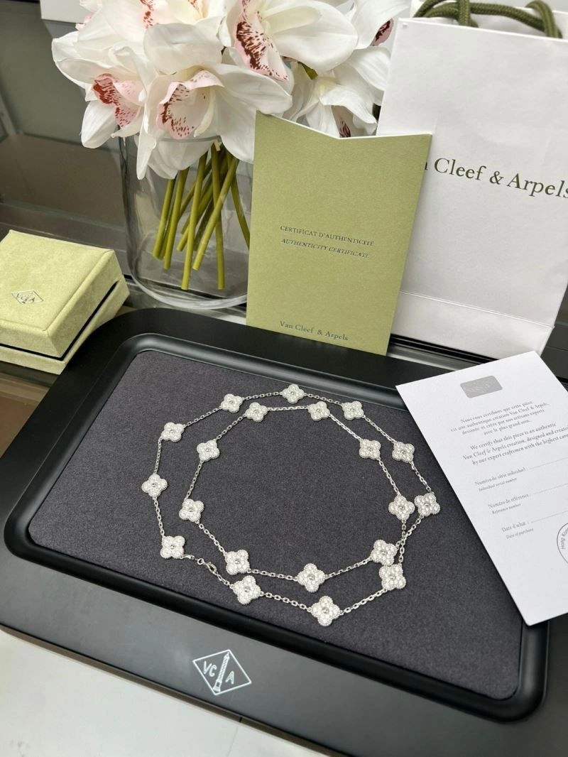 Brand-authenticated Vca Necklaces