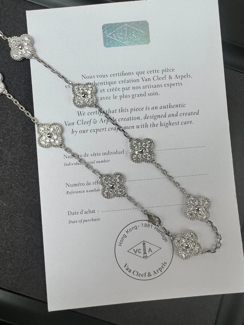 Brand-authenticated Vca Necklaces