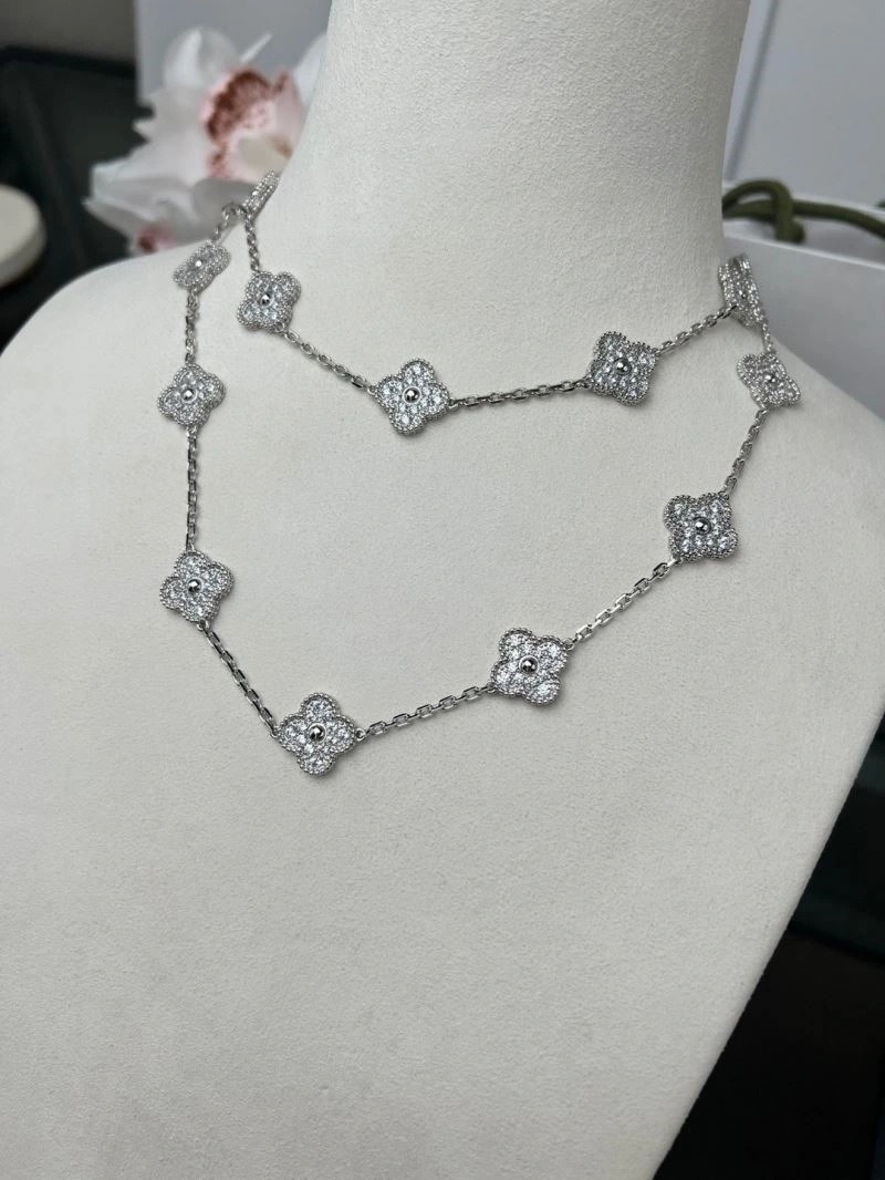 Brand-authenticated Vca Necklaces