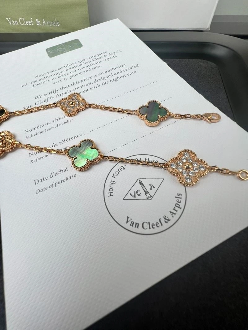 Budget-friendly Vca Necklaces