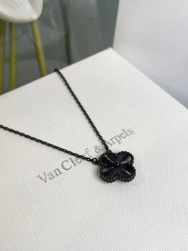 Vca Necklaces