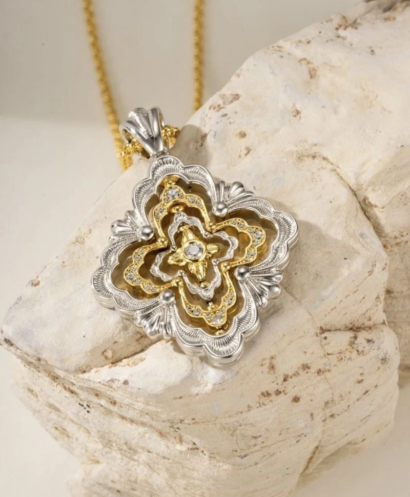 OEM Vca Necklaces
