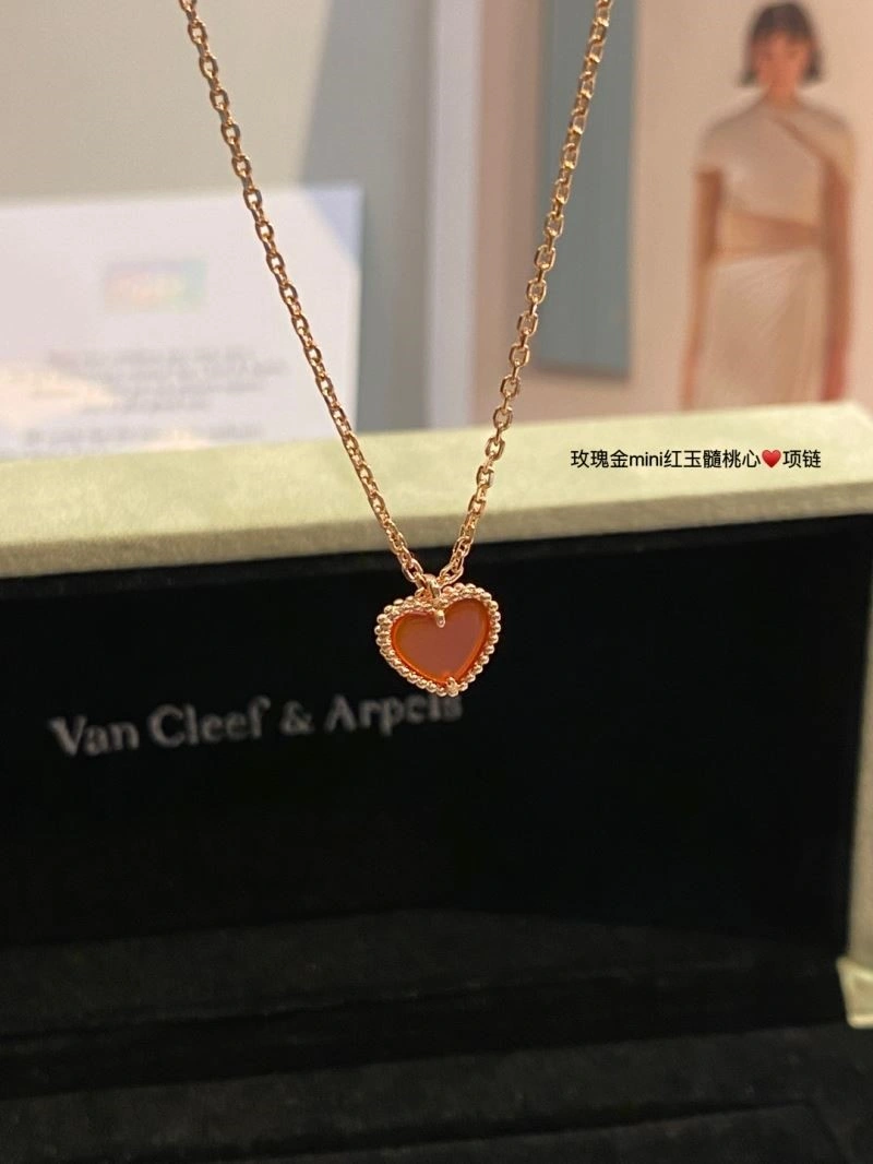 Budget-friendly Vca Necklaces