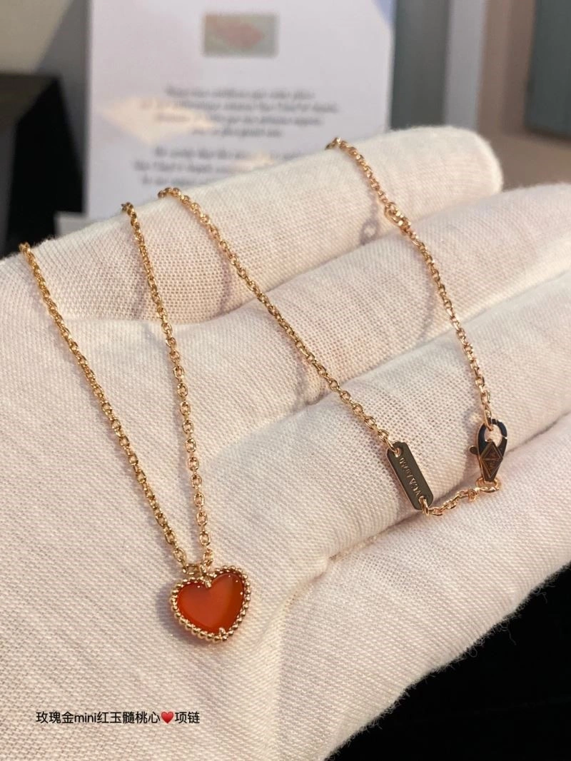 Budget-friendly Vca Necklaces