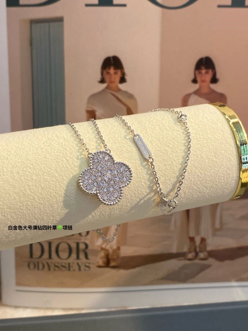 Real Vca Necklaces