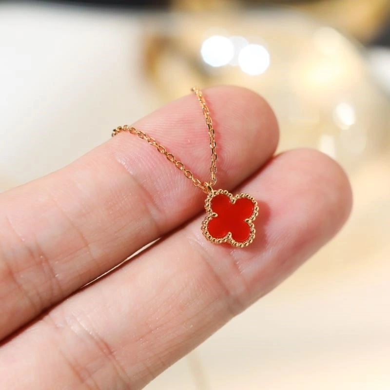 Value-priced Vca Necklaces
