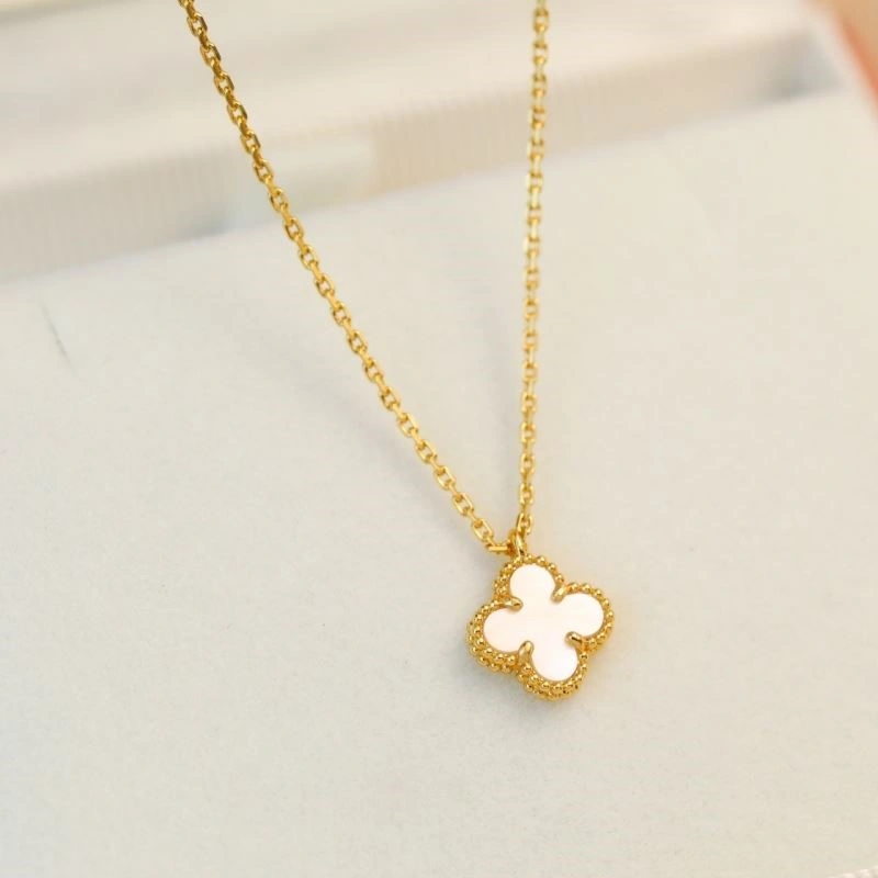 Cut-rate Vca Necklaces