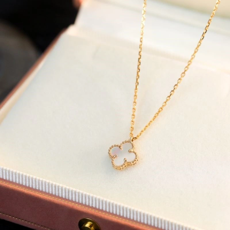 Cut-rate Vca Necklaces