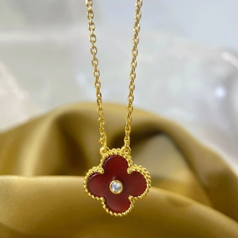 Value-priced Vca Necklaces