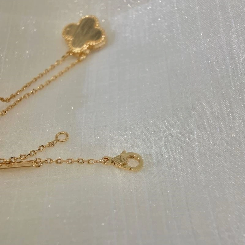 Top mirror Vca Necklaces