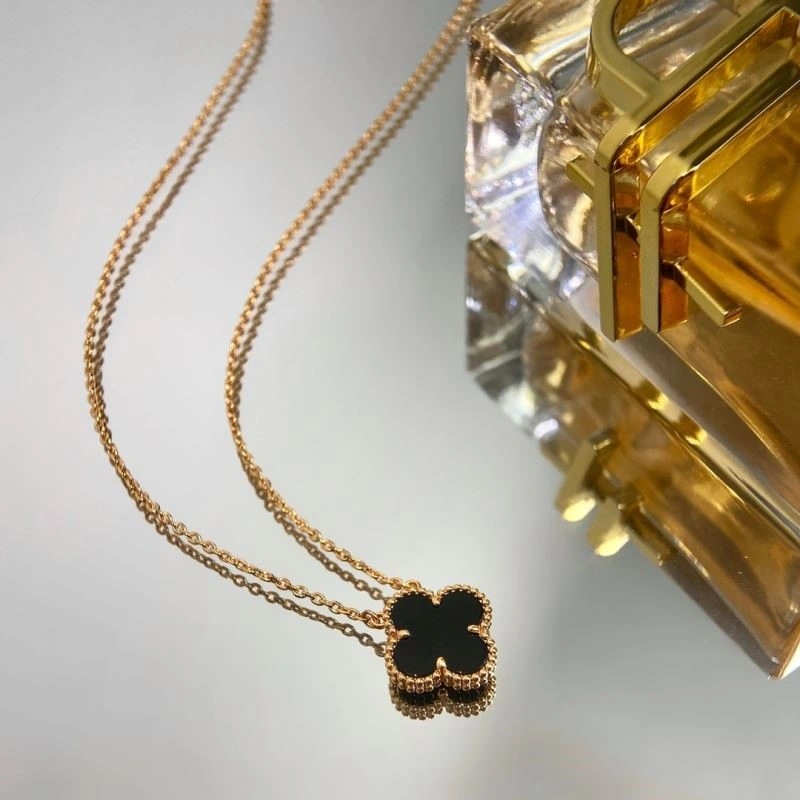 Real Vca Necklaces
