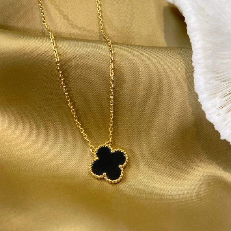 Real Vca Necklaces