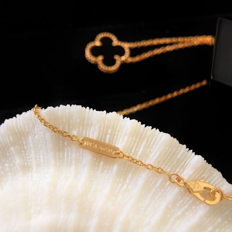 Real Vca Necklaces