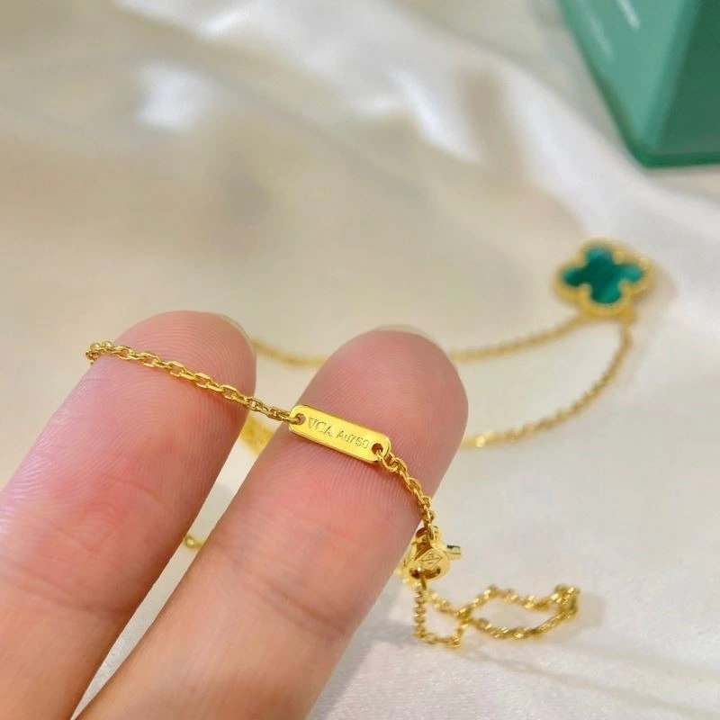 High fidelity Vca Necklaces