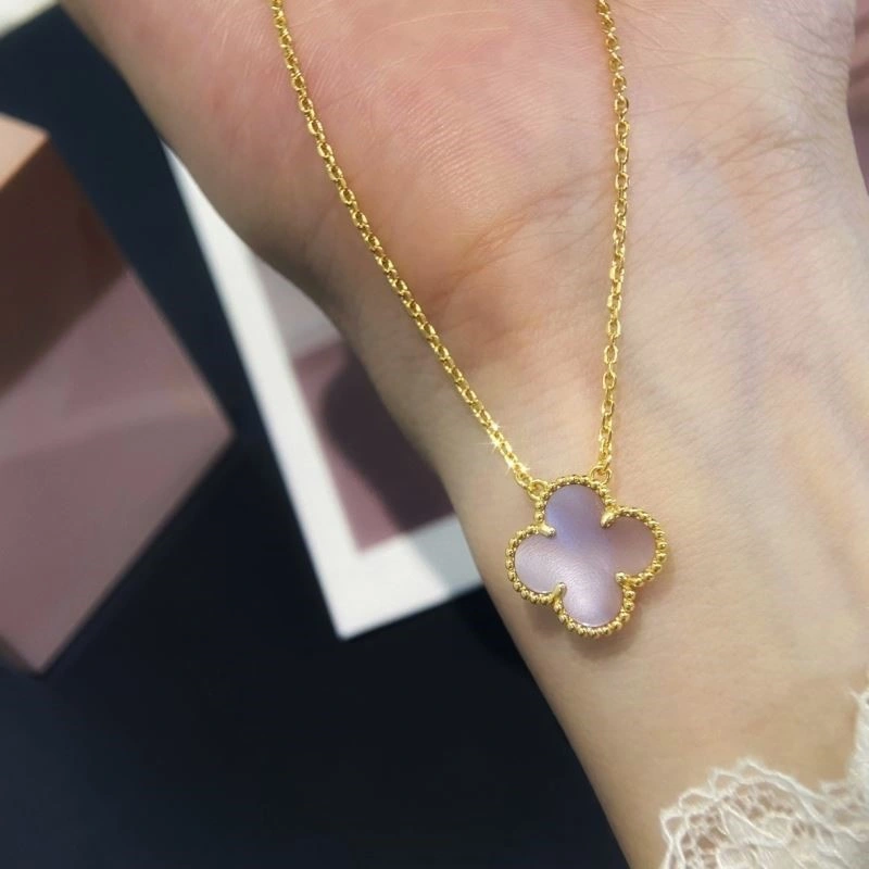 Budget-friendly Vca Necklaces