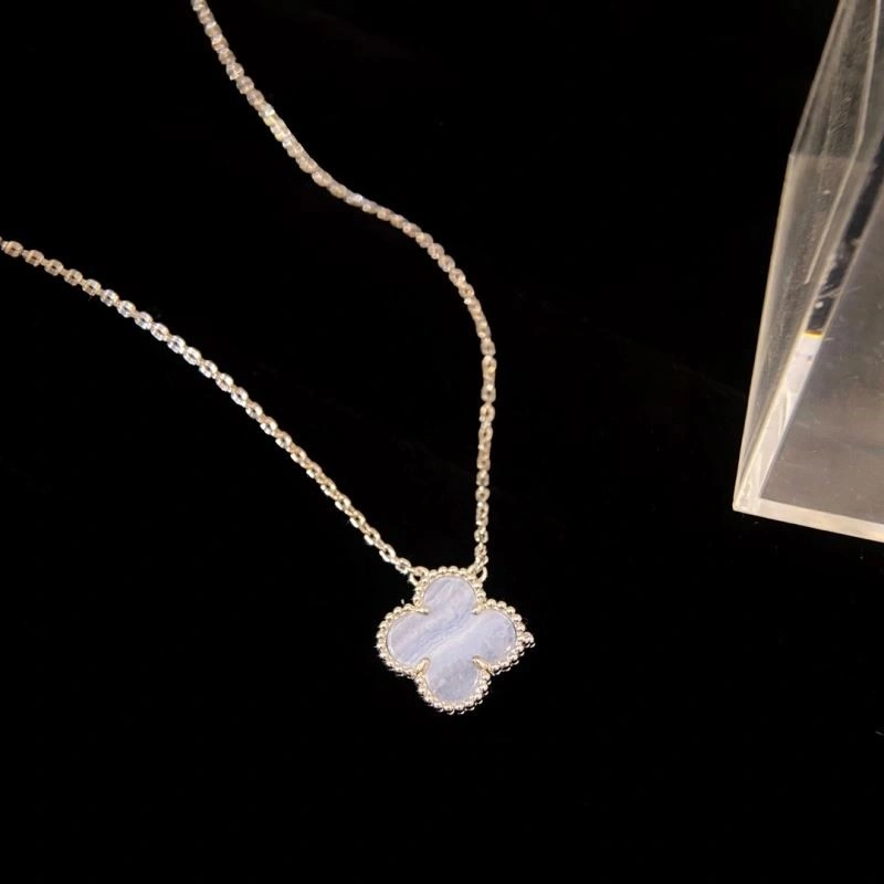 Factory-made Vca Necklaces