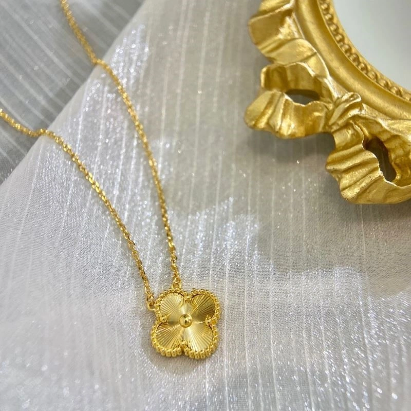 Original Vca Necklaces