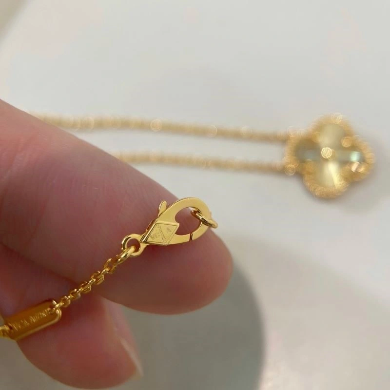 Original Vca Necklaces