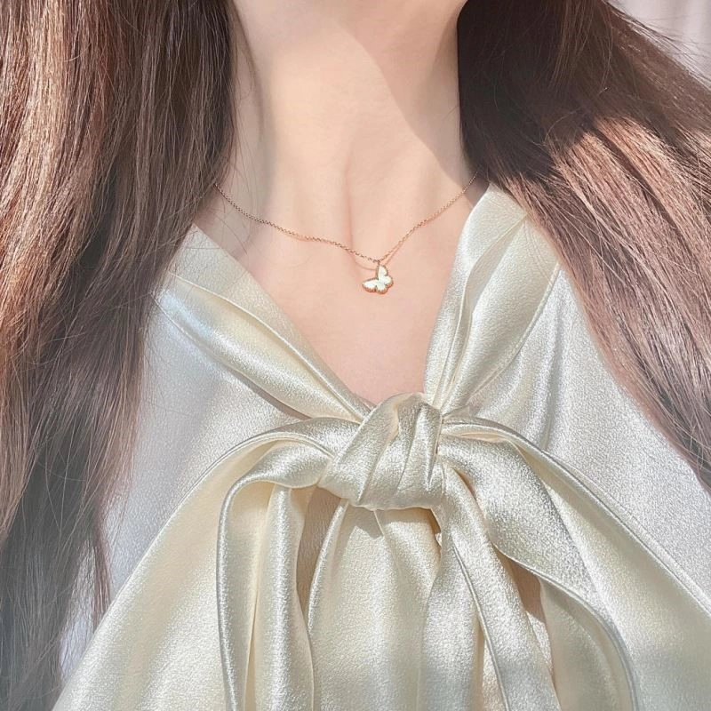 Vca Necklaces